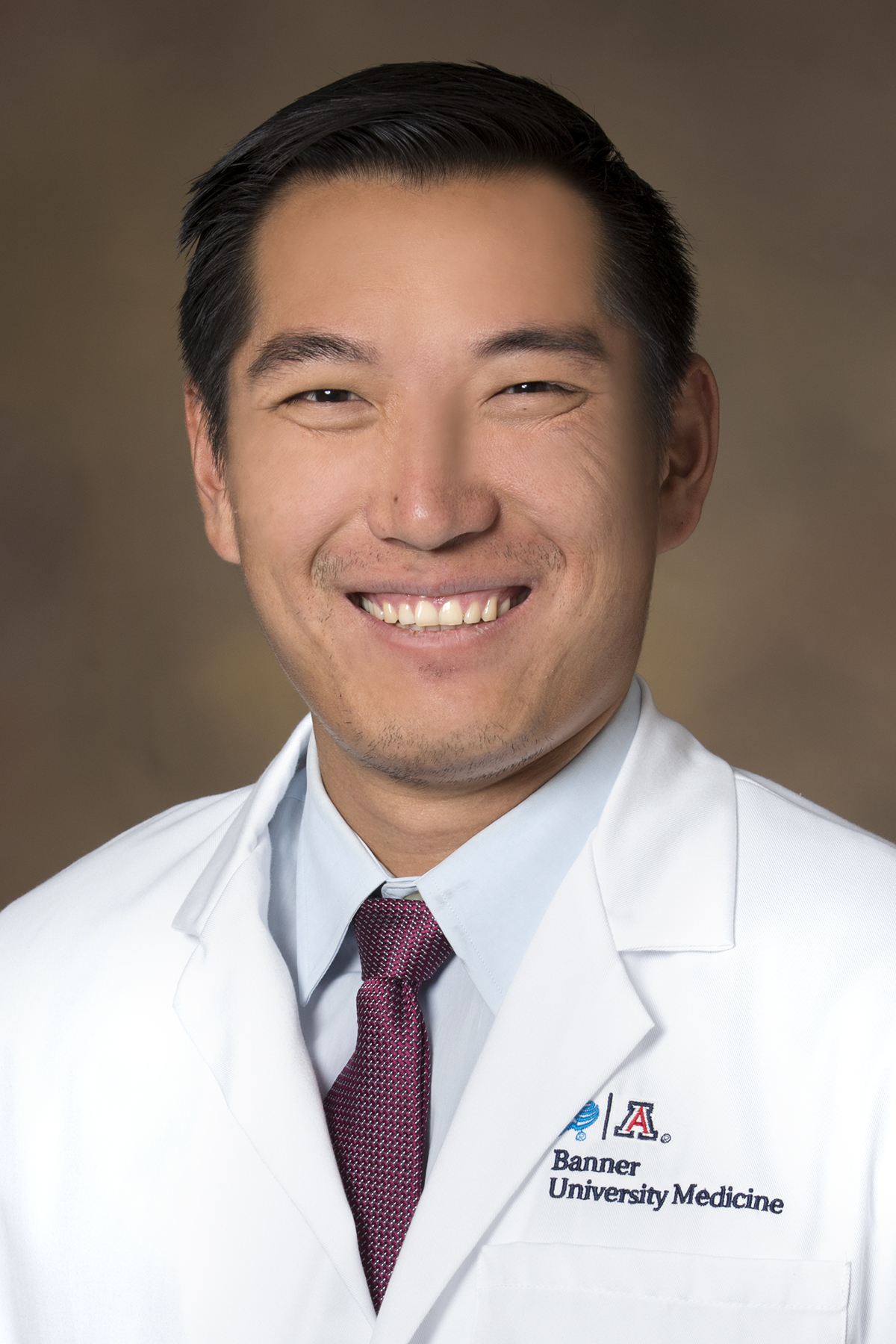 Peter Du, MD | University of Arizona Orthopaedic Surgery